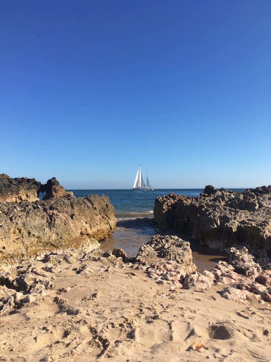 As melhores praias perto de Lisboa: guia completo + dicas!